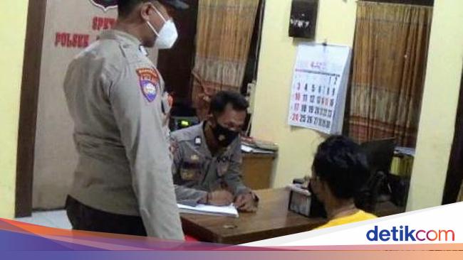 Pelaku Perang Sarung di Situbondo yang Sabet Korban dengan Sajam Ditangkap Pelaku Perang Sarung di Situbondo yang Sabet Korban dengan Sajam Ditangkap