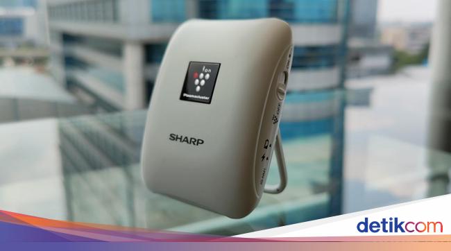 Review Sharp Mobile Ion Generator, Penjernih Udara Mini dan Praktis