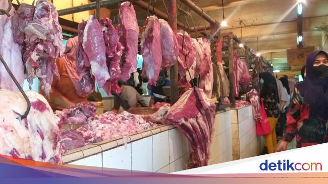 Pembeli Ngibrit! Harga Daging Sapi di Jakarta Tembus Rp 150 Ribu