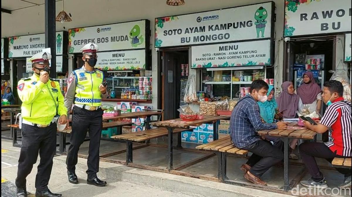 Tips Memaksimalkan 30 Menit Istirahat di Rest Area Biar Mudik Lancar