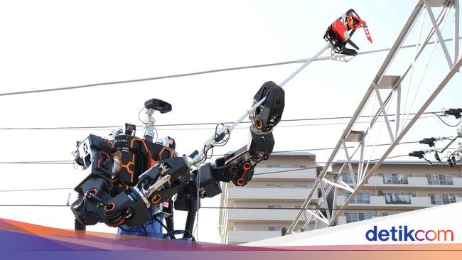 Canggih! Jepang Punya Robot Raksasa Buat Perbaiki Kabel Kereta Api