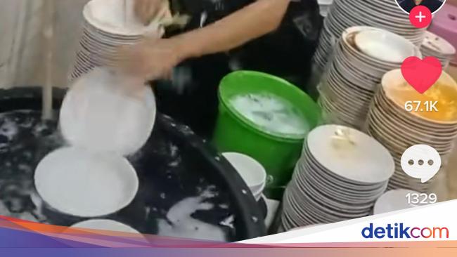 Kerja di Restoran Padang, Pria Ini Selalu Unggah Video Cuci Ratusan Piring