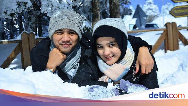 Istri Ridho DA Melahirkan Anak Kedua Lewat Proses Normal