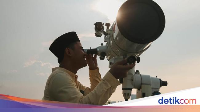 Lebaran Idul Fitri 2025, LF PBNU Sebut Hilal Mustahil Terlihat Hari Ini Lebaran Idul Fitri 2025, LF PBNU Sebut Hilal Mustahil Terlihat Hari Ini