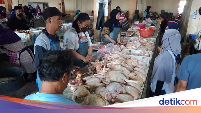 Harga Daging Sapi di Boyolali Tembus Rp 150 Ribu/Kg, Ayam Rp 44 Ribu/Kg