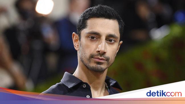 Riz Ahmed Lebaran di Met Gala