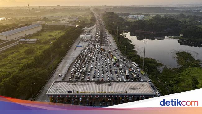 Begini Kondisi Gerbang Tol Cikampek Utama Saat Arus Balik