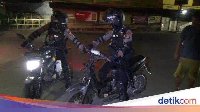 Ditangkap Pelaku Balap Liar Di Makassar Ketakutan Hingga Terkencing