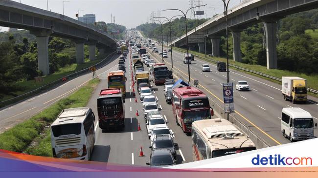 Perpanjangan One Way ke Tol Japek Km 47 Ditunda, ke Bandung Bisa Lewat Tol