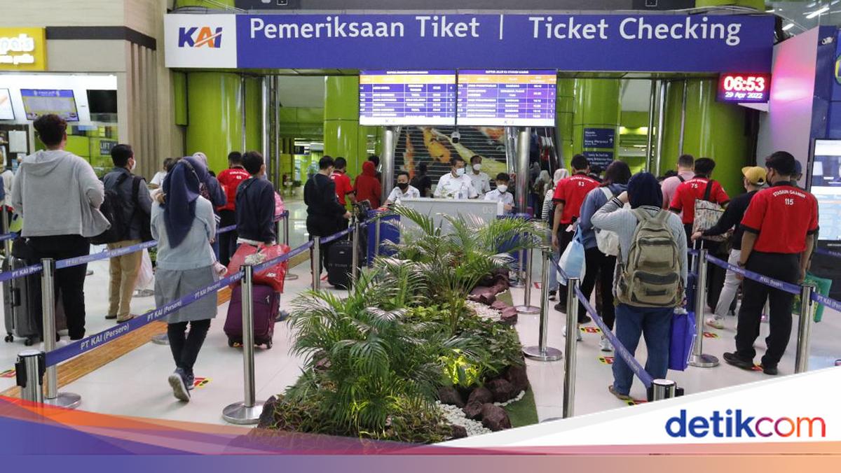 Ada Tarif Khusus KAI: Harga Tiket Ekonomi Mulai Rp 30 Ribu dan Info Rutenya