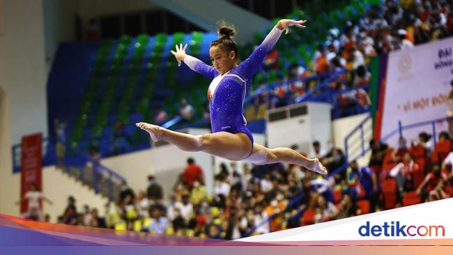 Aksi-aksi Memukau Atlet Senam Artistik SEA Games