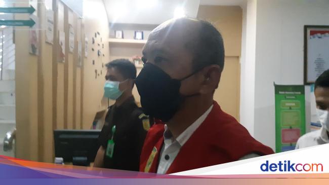 Terdakwa Korupsi Revitalisasi Sentra IKM Serang Minta Dibebaskan dari ...