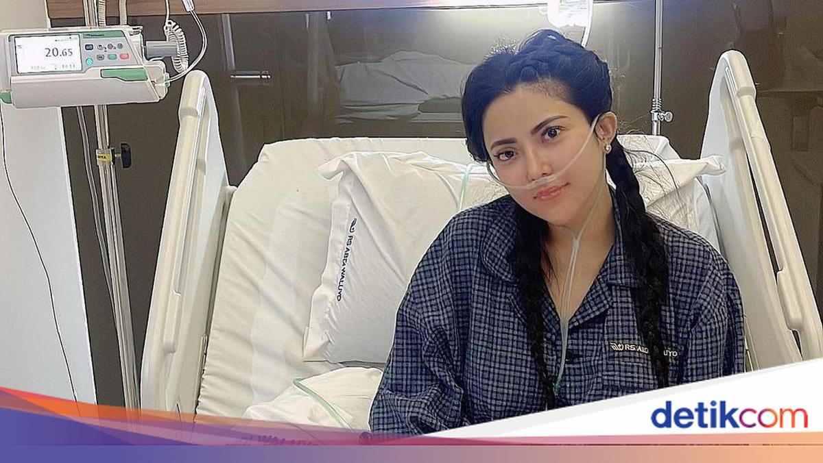 Ngaku Idap Leukemia, Ayu Aulia Juga Jalani Operasi Pengangkatan Rahim