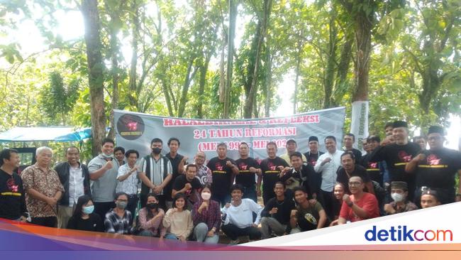 Sekumpulan Aktivis Berkumpul Mengenang Demonstrasi Tahun 1998