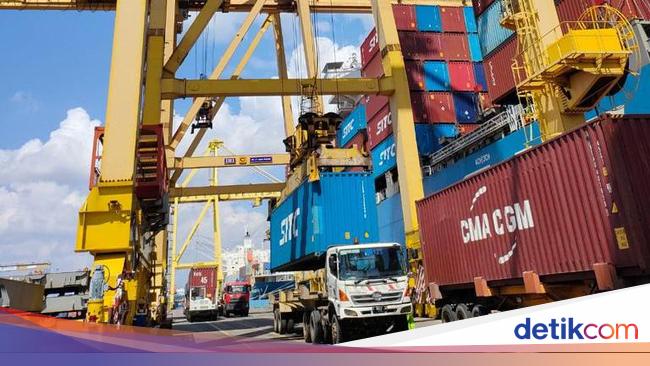 Sempat Tutup Gegara Banjir Rob, Terminal Peti Kemas Semarang Kembali Dibuka