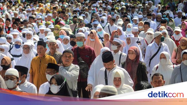 Kemenkes RI Ingatkan 3 Penyakit yang Mengintai saat Ibadah Haji dan Umroh Kemenkes RI Ingatkan 3 Penyakit yang Mengintai saat Ibadah Haji dan Umroh