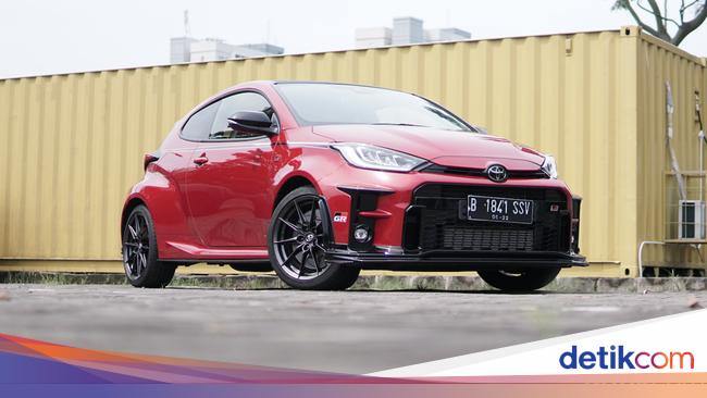 Mobil-mobil Toyota Termahal di Indonesia