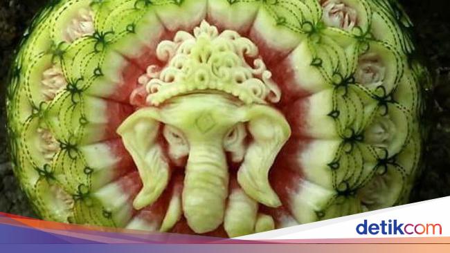 10 Ukiran Semangka dan Labu yang Cantik dan Artistik