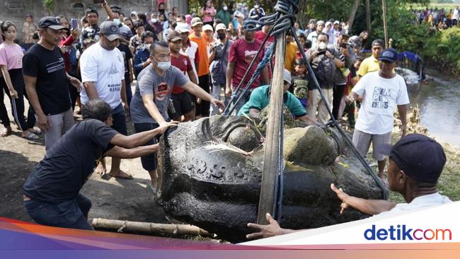 Arca Pentul Diangkat, Bupati Kediri Dorong Nambaan Jadi Desa Wisata