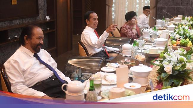 Momen Makan Siang Jokowi dan Tokoh, Ada yang Spesial Sebelum Reshuffle Momen Makan Siang Jokowi dan Tokoh, Ada yang Spesial Sebelum Reshuffle