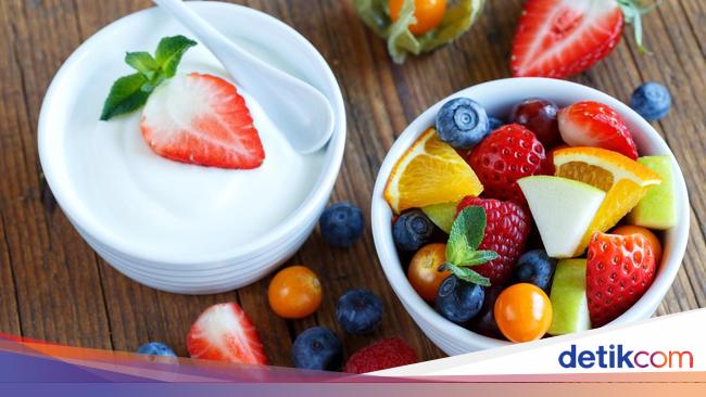 Cara Membuat Salad Buah yang Enak dan Praktis
