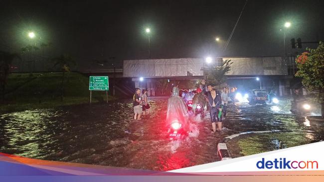 Gerbang Tol Medan Masih Kebanjiran, Pompa Air Bobby Belum Ampuh