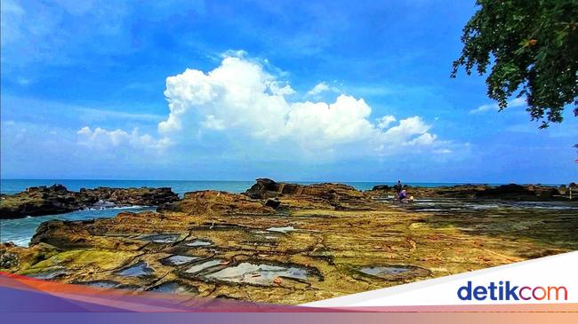 Pandangan Mata: Wajah Karang Hawu Jelang Liburan Akhir Tahun