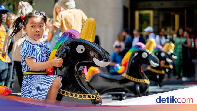 Main Kuda-kudaan di Pusat Kota New York