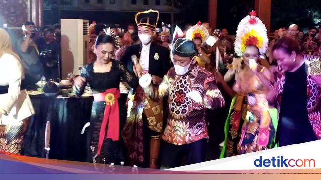 Tutup TIIWG, Delegasi G20 Joget Poco-poco Bareng Gibran dan Menteri Bahlil