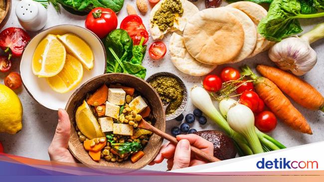 Gampang Dicontek! 5 Tips Makan Sehat yang Enak dan Hemat