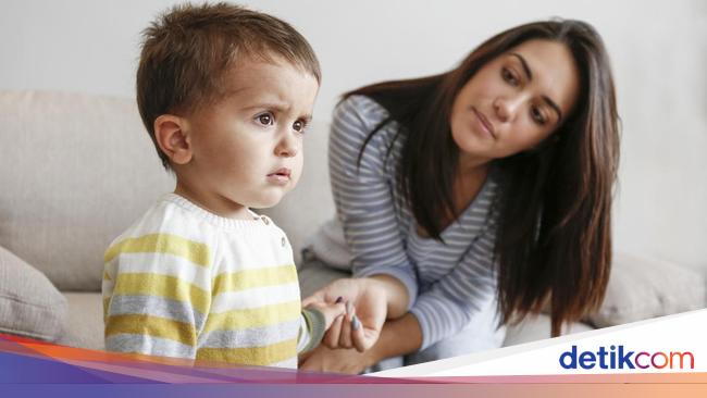 Pentingnya Orang Tua Ngobrol dengan Anak