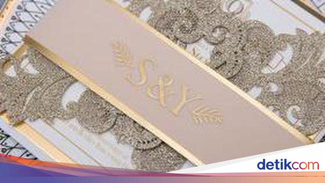 8 Contoh Undangan Pernikahan Menarik Dengan Desain Simpel nan Elegan
