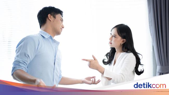 Apa Arti Red Flag dalam Hubungan? Ini Ciri dan Cara Menghadapinya