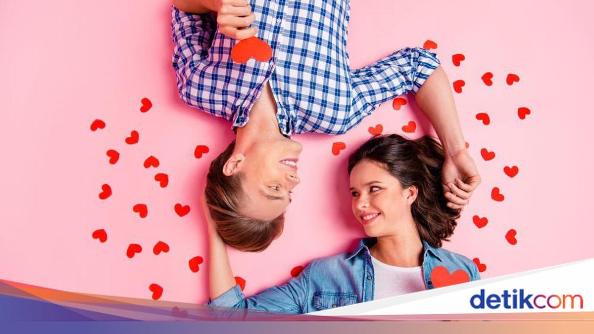 10 Lagu Jatuh Cinta Romantis Indonesia dan Barat, Buat yang Kasmaran