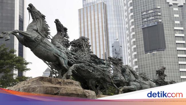 Ada Demo Partai Buruh, Jalan Patung Kuda Jakpus Ditutup