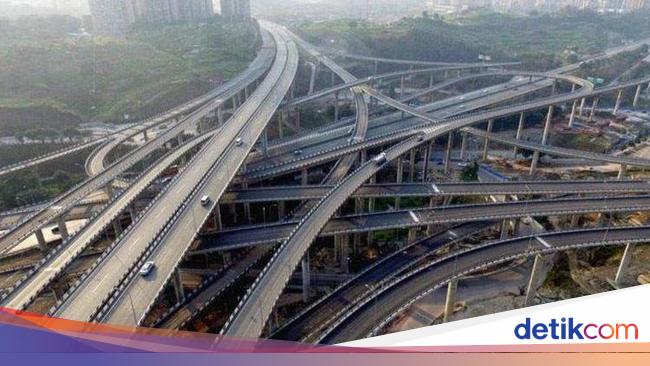 Semanggi Lewat, Ini Jalan Layang Paling Rumit di Dunia Semanggi Lewat, Ini Jalan Layang Paling Rumit di Dunia