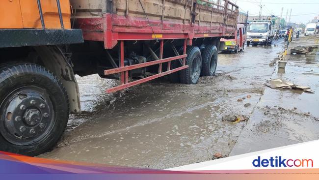 Perbaikan Jl Cikarang-Cibarusah Depan Puskesmas Ini Ditarget Segera Kelar