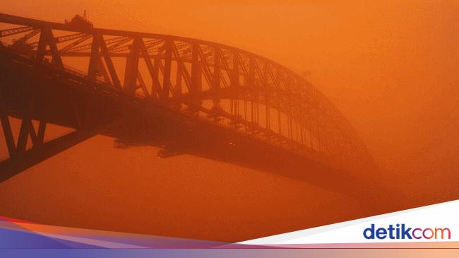 Kumpulan Foto-foto Badai Pasir yang Bikin Merinding