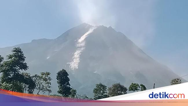 Aktivitas Vulkanik Merapi Tinggi, Keluarkan 13 Guguran Lava Sepekan