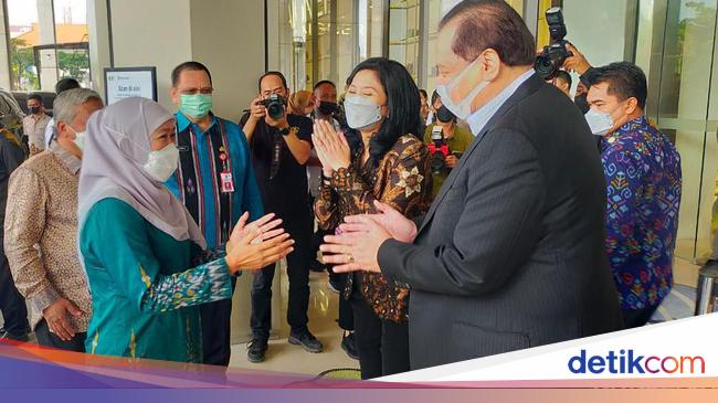 Gubernur Khofifah Hadiri Opening Ceremony Trans Icon Mall Surabaya