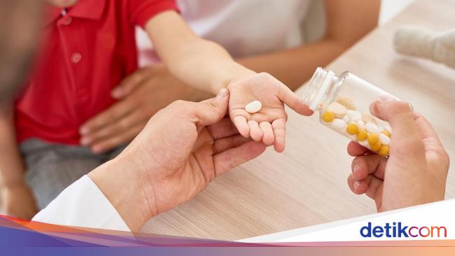 Amoxicillin: Dosis, Aturan Pakai, dan Efek Samping