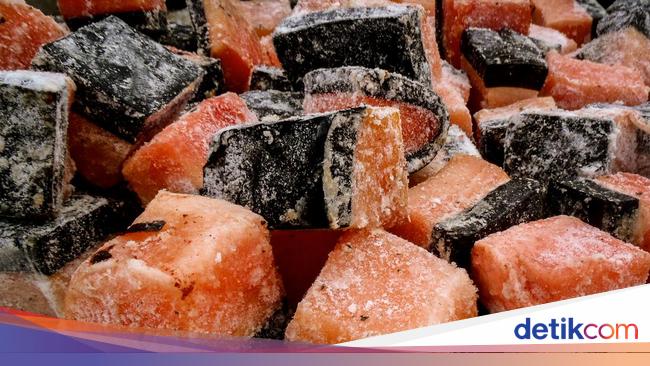 5 Fakta Unik Budaya Makan Daging Paus Mentah di Kutub Utara yang Viral