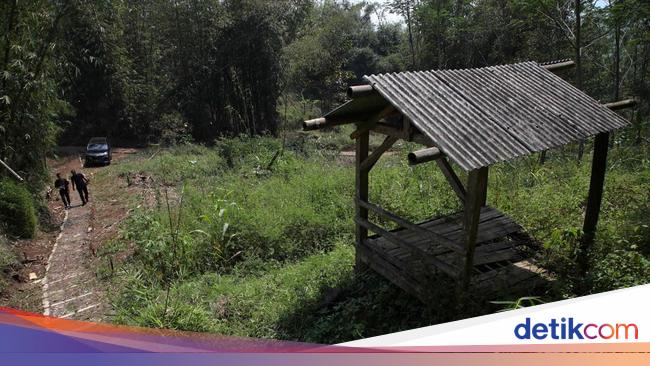 Potret Batu Unik di Atas Bukit Garut yang Terlupakan