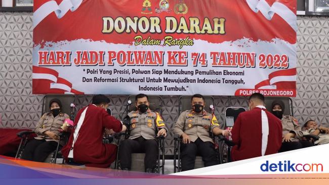 Polres Bojonegoro Kumpulkan 138 Kantong Darah Peringati Hari Polwan Polres Bojonegoro Kumpulkan 138 Kantong Darah Peringati Hari Polwan