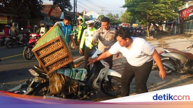 Dua Motor di Banyuwangi Adu Banteng, Dua Orang Tewas