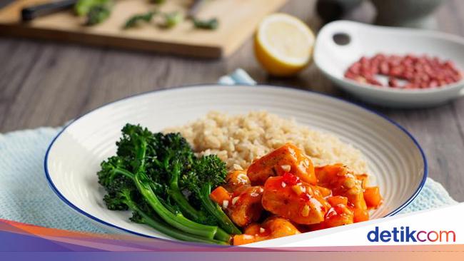 5 Cara Sehat Makan Nasi Kata Ahli Gizi