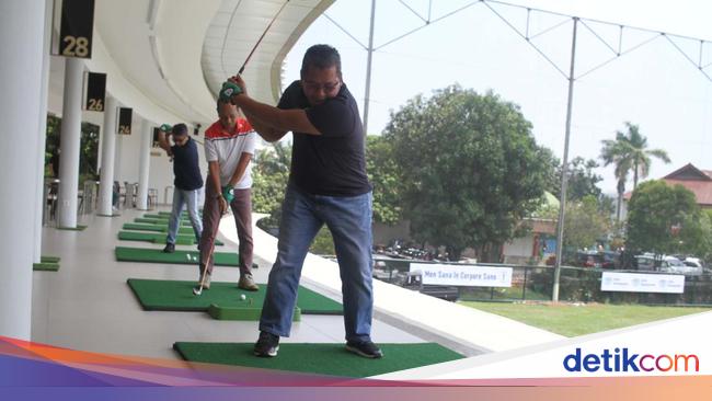Driving Range Golf Bandar Kemayoran Diresmikan
