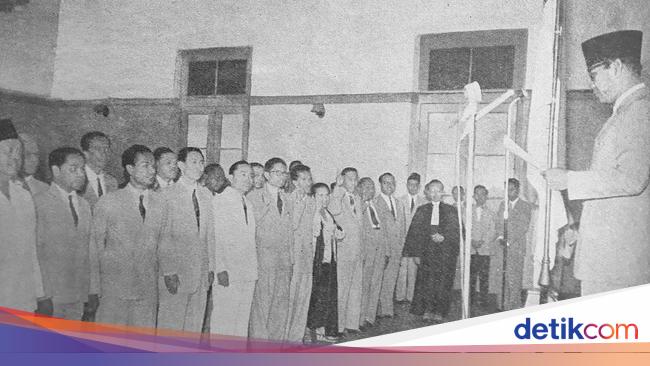 Sejarah Perkembangan Konstitusi Indonesia: 1945 - Sekarang
