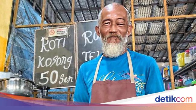 Meski Tua Renta, Kakek dan Nenek Ini Tetap Semangat Jualan Makanan Meski Tua Renta, Kakek dan Nenek Ini Tetap Semangat Jualan Makanan