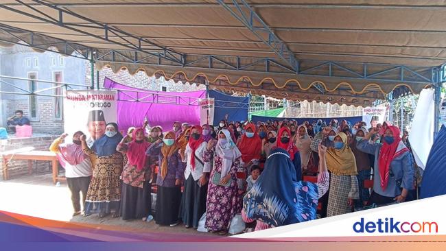 Ratusan Emak-emak Ponorogo Kompak Dukung Prabowo Maju Pilpres 2024